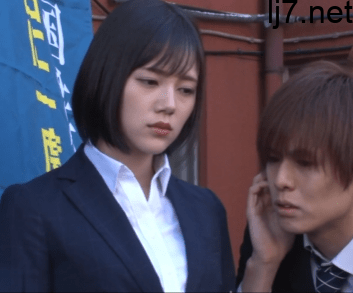 番号ABP-984: 凉森玲梦(Remu Suzumori,涼森れむ)饰演女主角,讲述生活和成长的故事 – 边缘电影赏